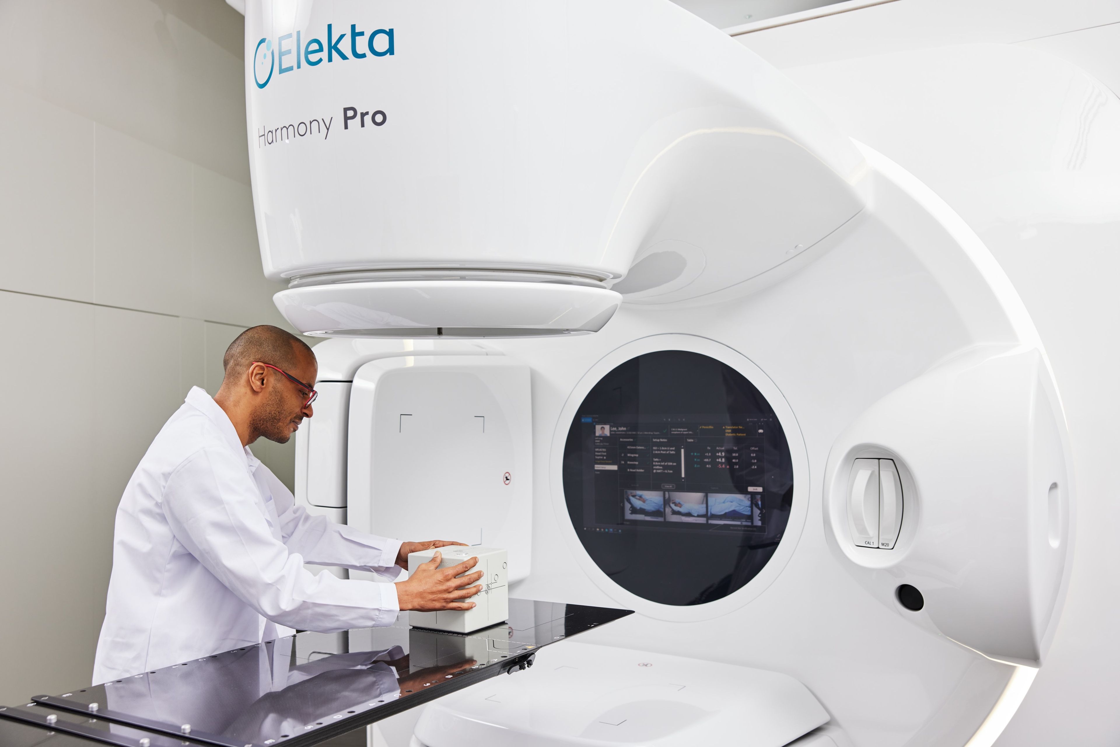 Services & Engineering Image Bank Assets | Newsroom | Elekta